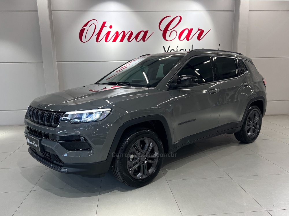 JEEP - COMPASS - 2024/2025 - Cinza - R$ 209.990,00 - Ótima Car