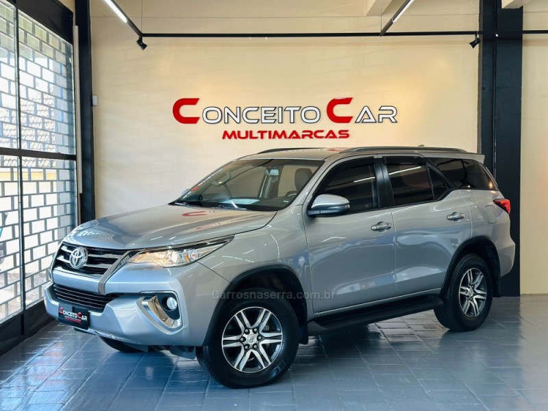 Preços Usados Toyota Hilux Sw4 2 7 Srv Lugares 4x2 16v 4p Automático - Waa2