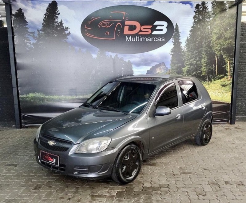 CHEVROLET - CELTA - 2011/2012 - Cinza - R$ 22.800,00 - DS3 Multimarcas
